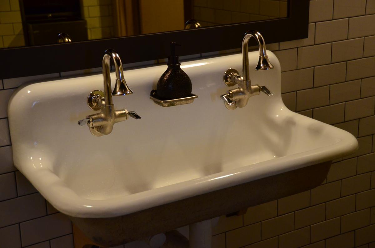 Low Spark: Photos Inside OTR's Newest Bar | Cincinnati Refined