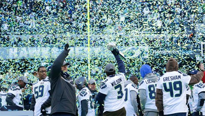 Photos: Seahawks celebrate Super Bowl victory with 12s | KOMO